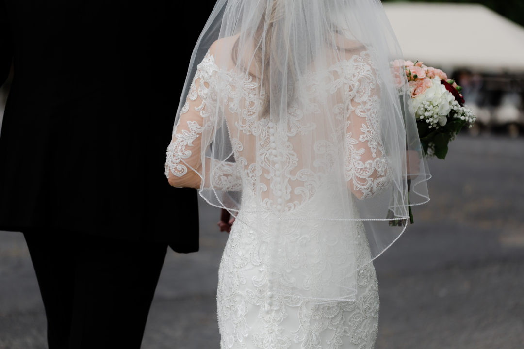 Elena and Jesse | Western Lakes Golf Course - Colleen Bies Photography